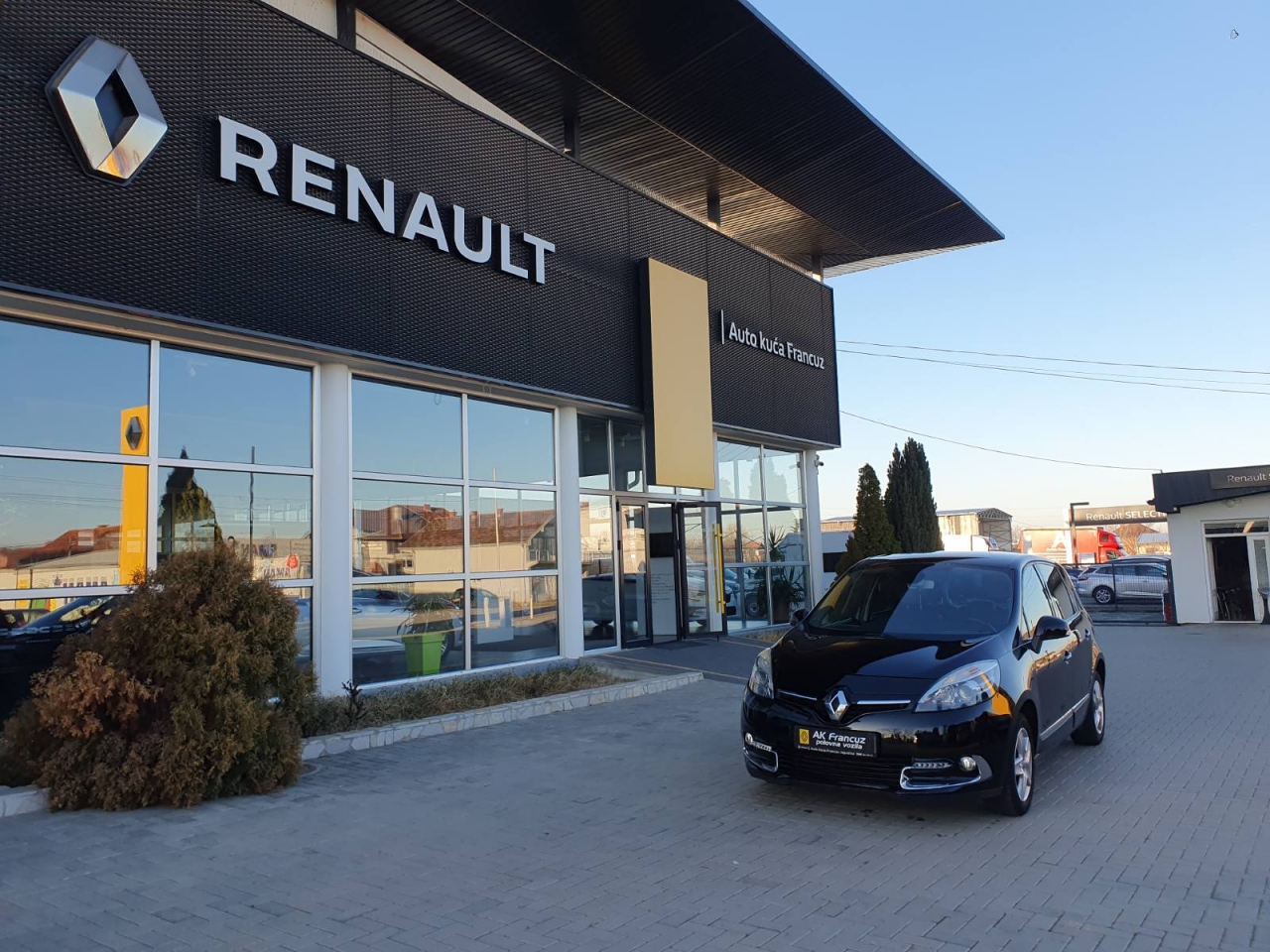 Renault Scenic 1.5 dCi 110 | Polovna vozila | Renault Srbija